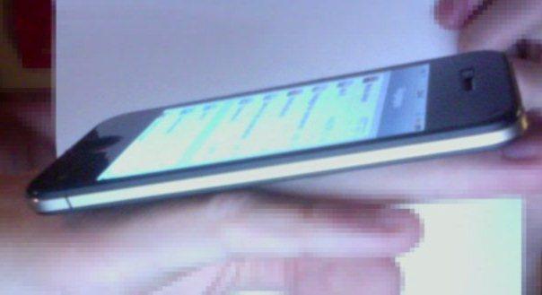 Fake iPhone 5 spotted in France | Ubergizmo