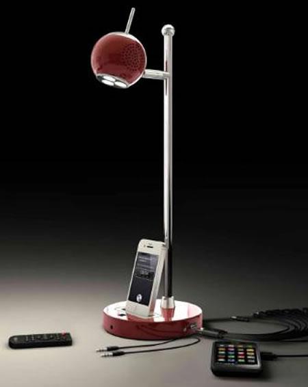 t’Light S iPhone dock doubles up as a table lamp | Ubergizmo