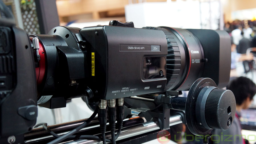 $78000 High-End Canon 50-1000mm Lens: Eyes-On | Ubergizmo